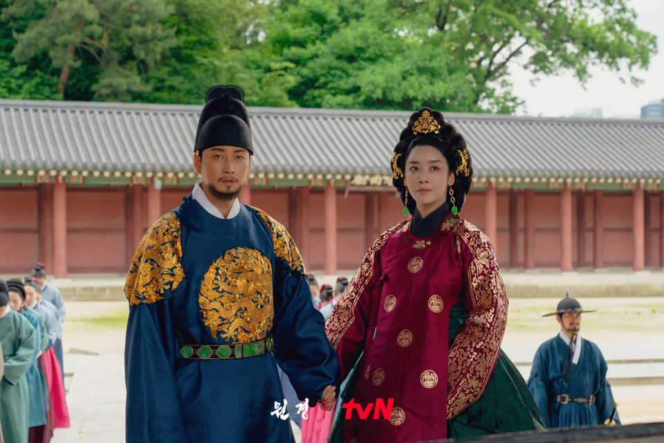 車珠英、李伊潭《元敬》破格 19 禁裸露戲，韓媒證實都是 CG 特效！ - LUVKPOP