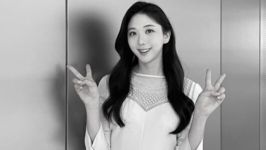 BIBI 炫耀親妹變自曝吃狗糧長大，反對 tripleS 拏炅出道原因曝光 - LUVKPOP