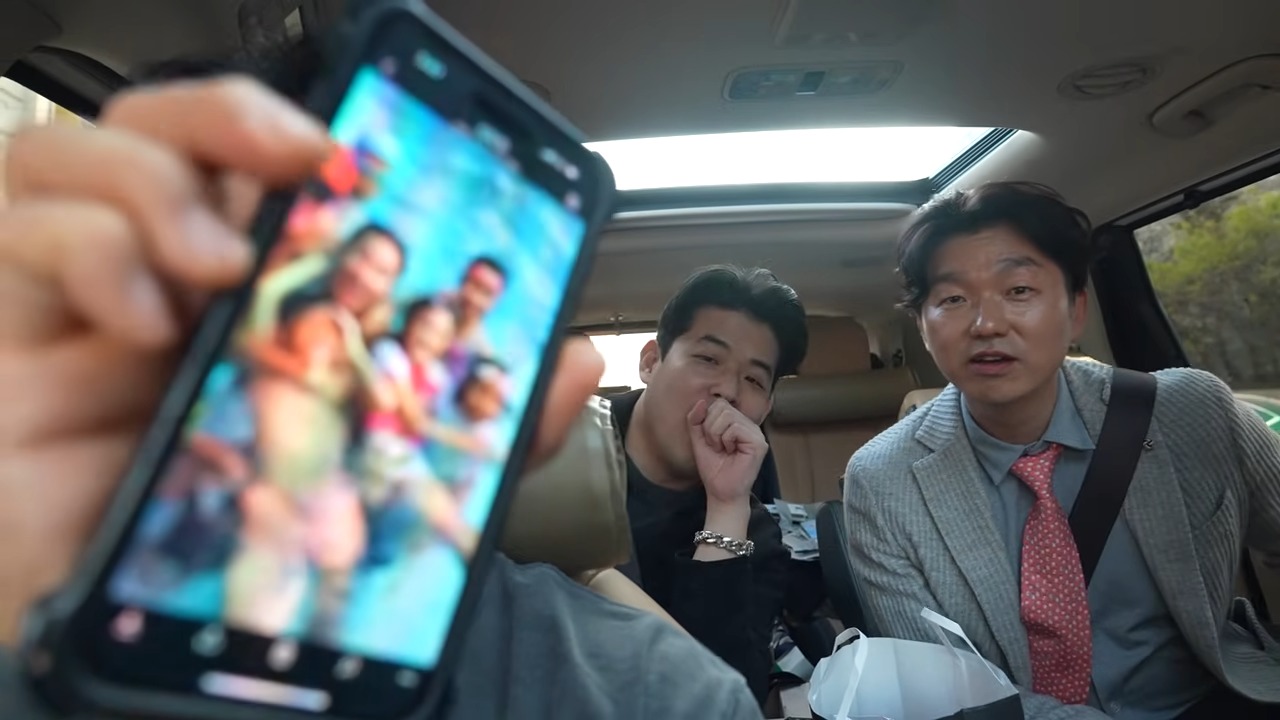 小時候被丟進水裡！MEOVV 的「她」與金鍾國有特別淵源 - LUVKPOP